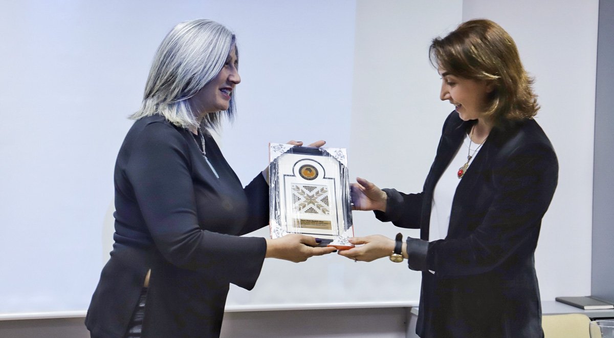 DAÜ İletişim Fakültesi’nde “Siber Zorbalık” Tartışıldı | Haberler ...