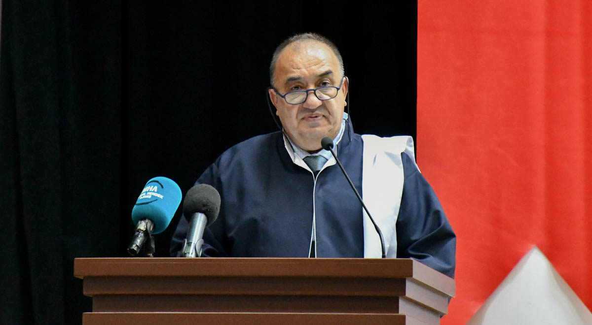 DAÜ Diş Hekimliği Fakültesi Öğrencileri Beyaz Önlüklerini Giyerek ...