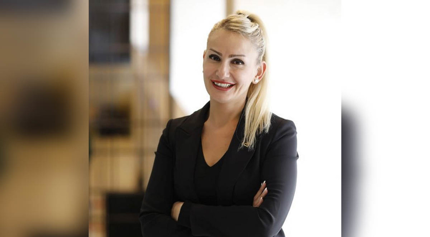 Başarılı DAÜ Mezunu Gülhan Balta Kuzu Dedeman Turizm Grubu'nun Yükselen ...